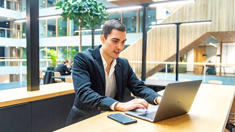 Rotterdam Business School: about - Rotterdam University of Applied Sciences