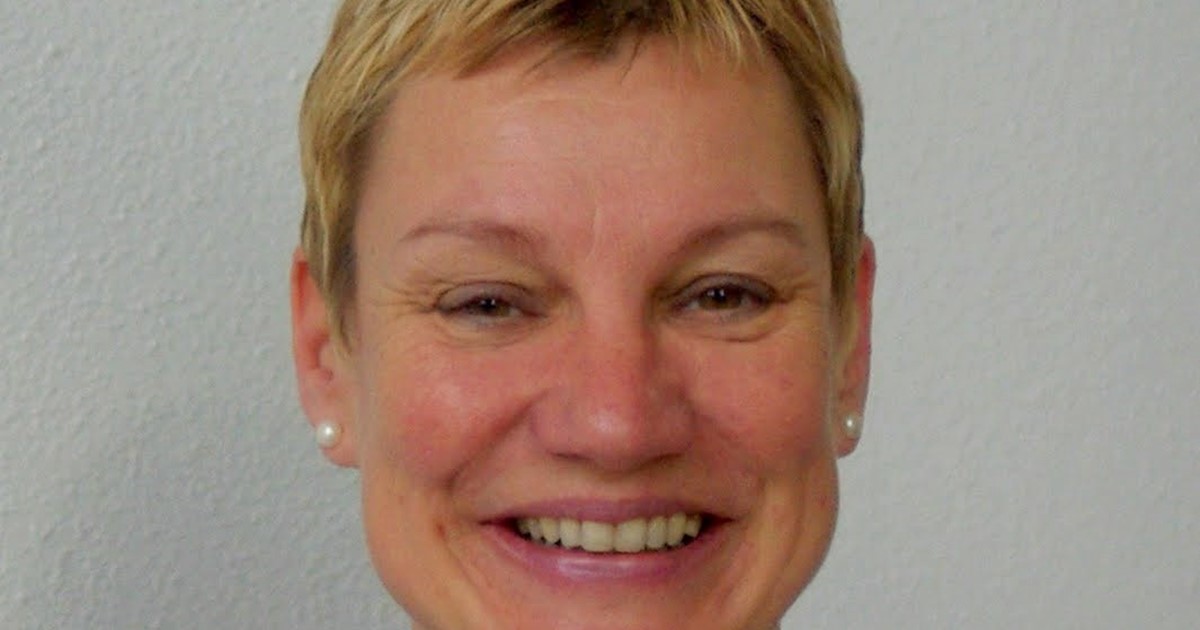 Drs. Bertine van Hillo-Visser - Hogeschool Rotterdam